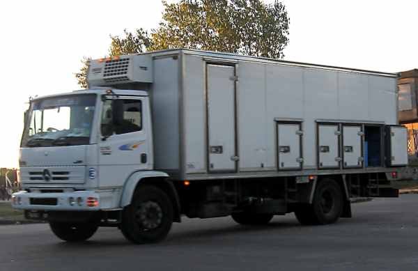 Types of trucks, trailers and loads