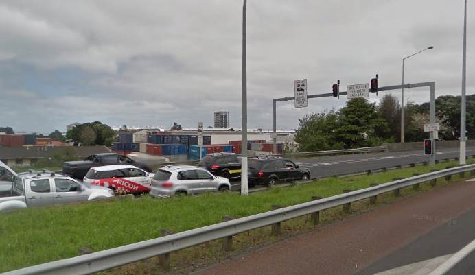 Ramp Metering And Signalling Why Are There Traffic Lights On On Ramps