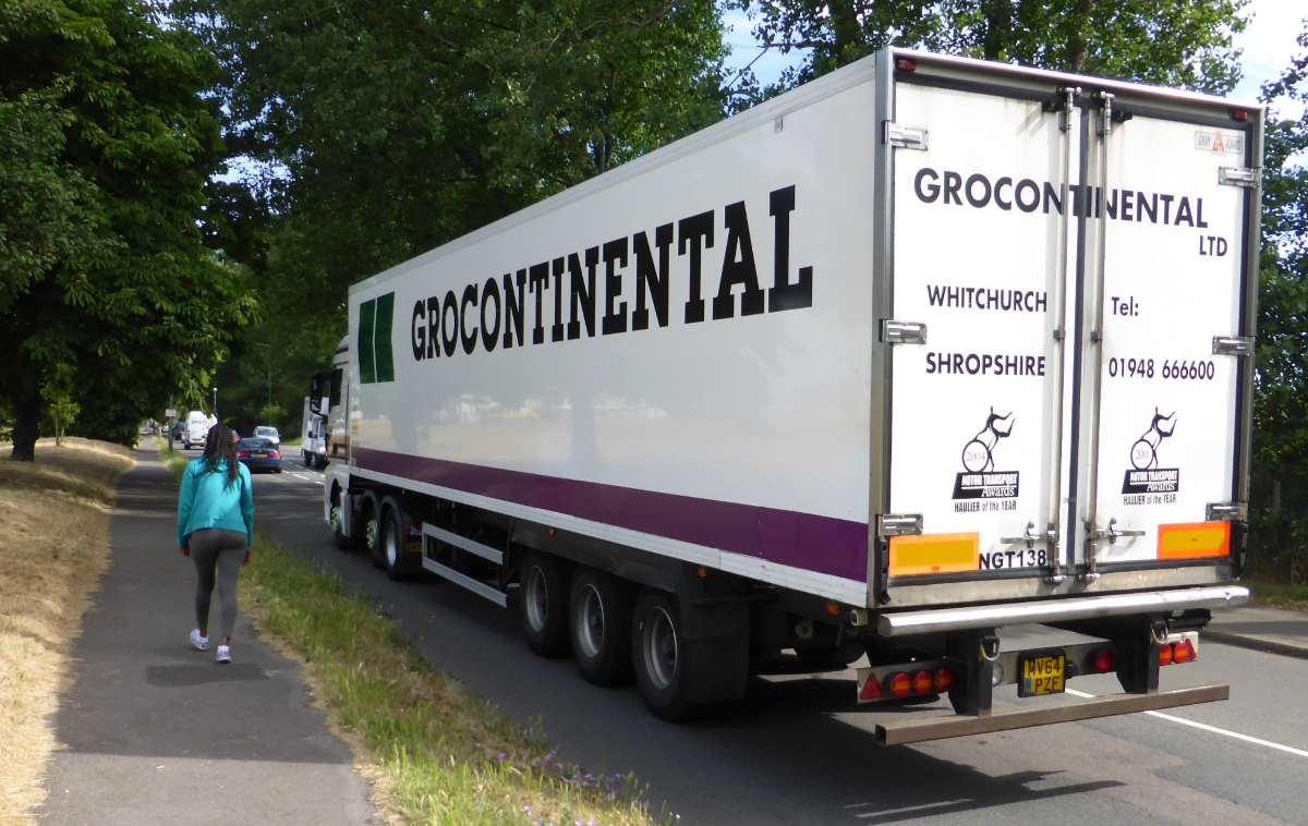 Overtaking a long vehicle that's turning