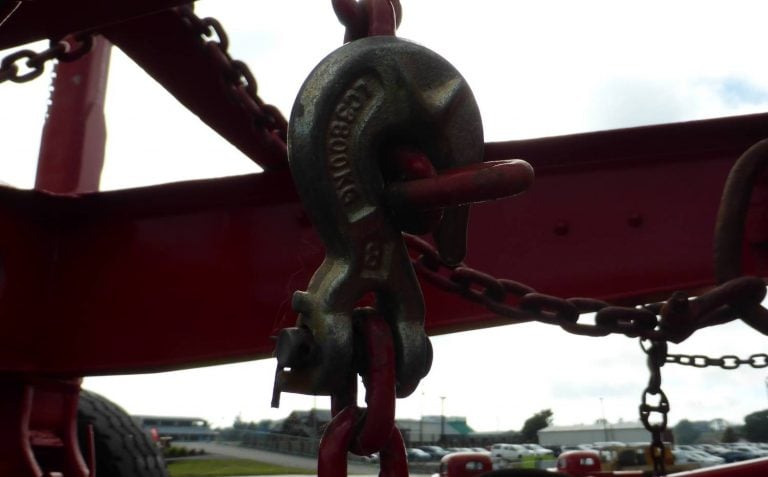 A guide to load securing devices, load restraints and lashings
