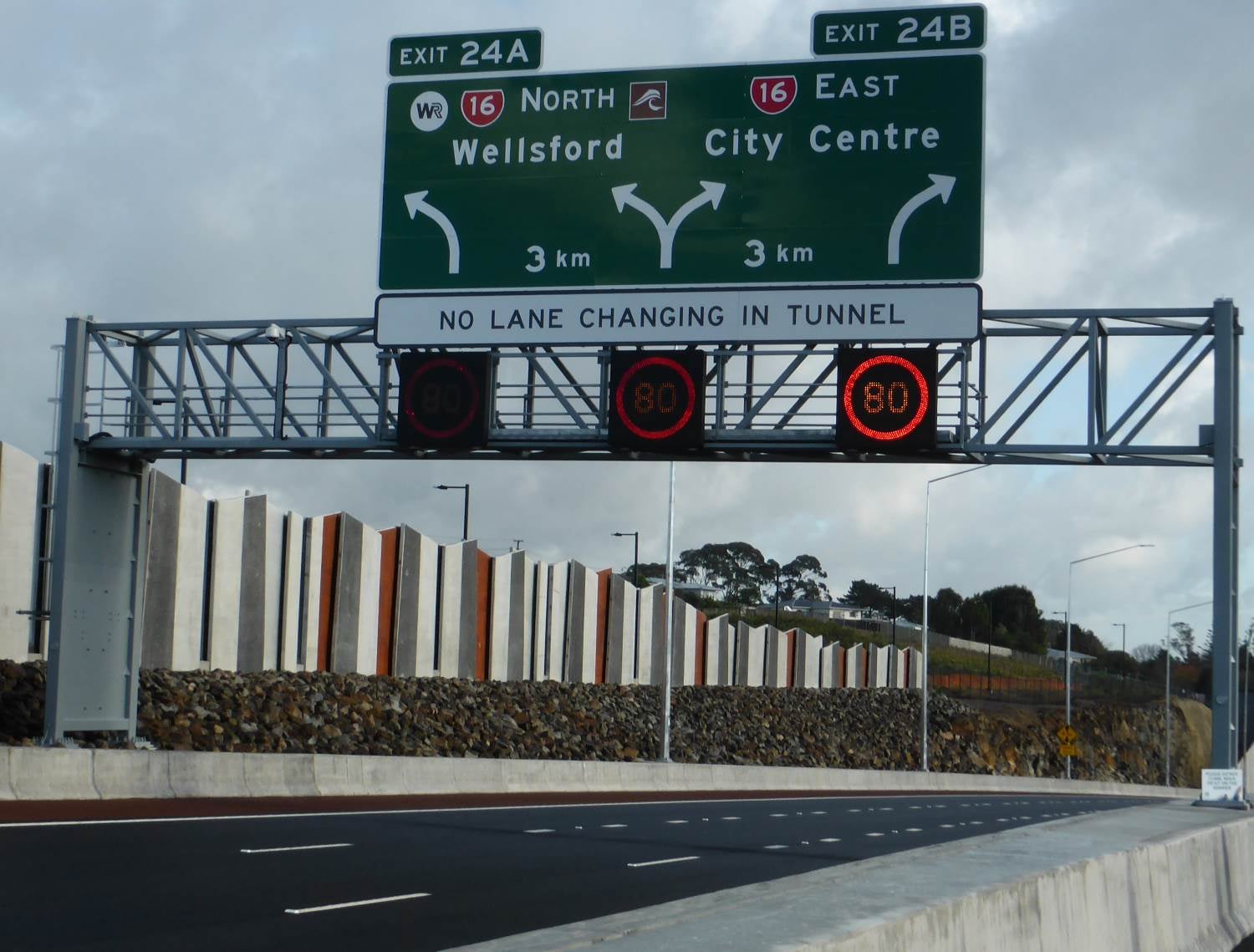 What are smart motorways?