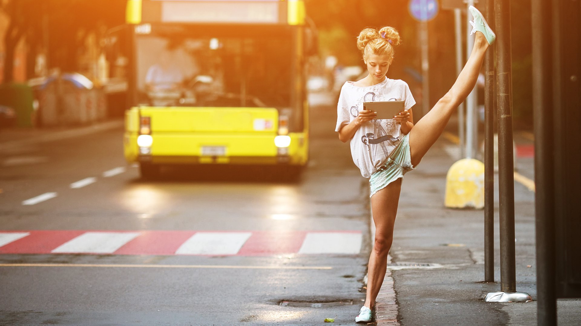 Distracted walkers and cyclists