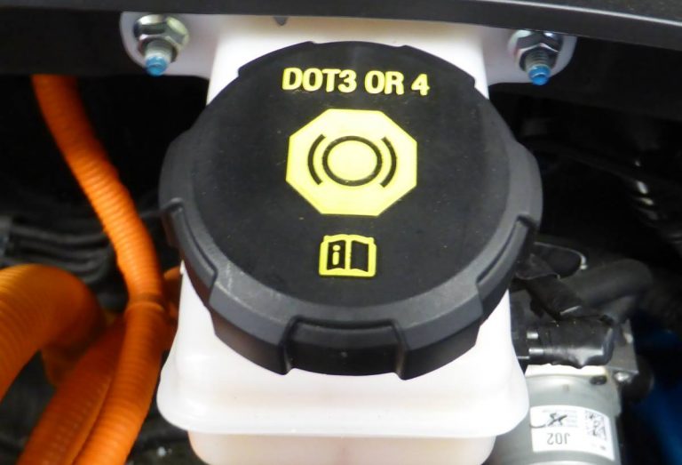 Brake warning lights explained