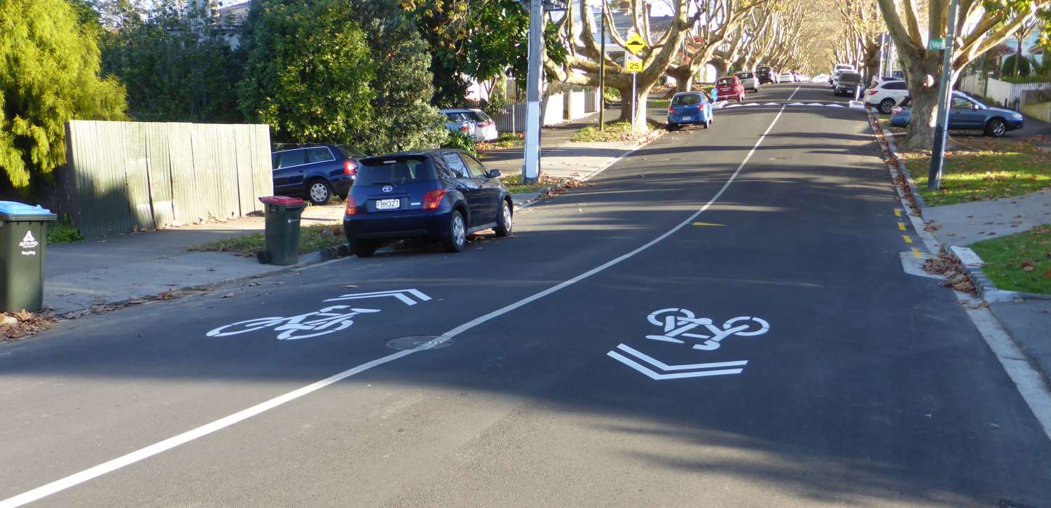 Road centre lines and what they mean