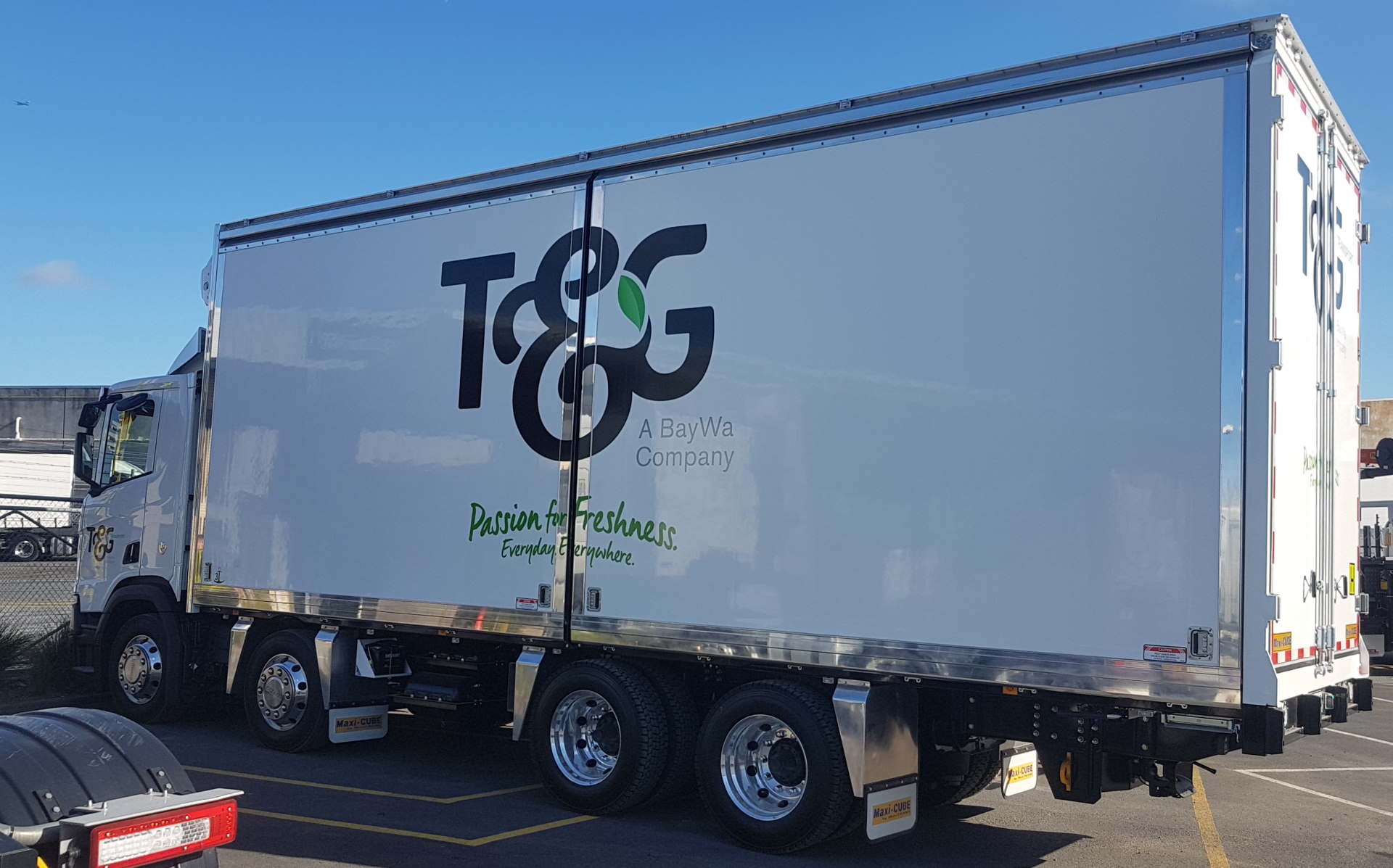 What is a reefer truck or trailer?