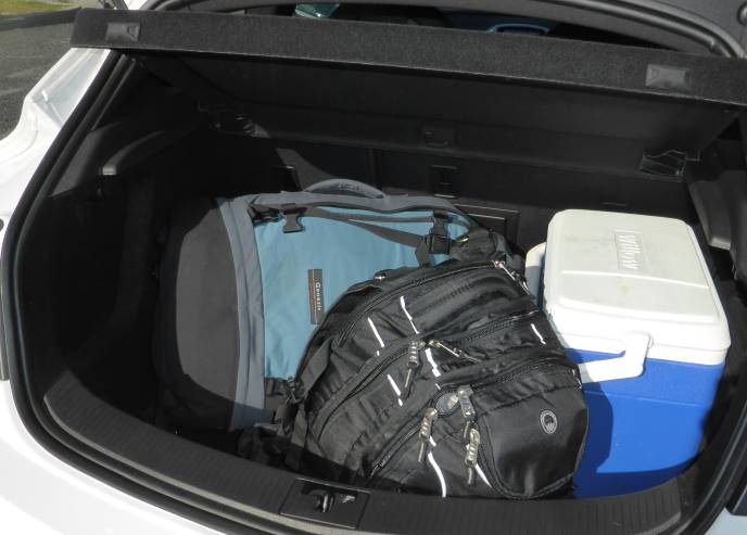 How to safely carry things in your car | Driving Tests Resources