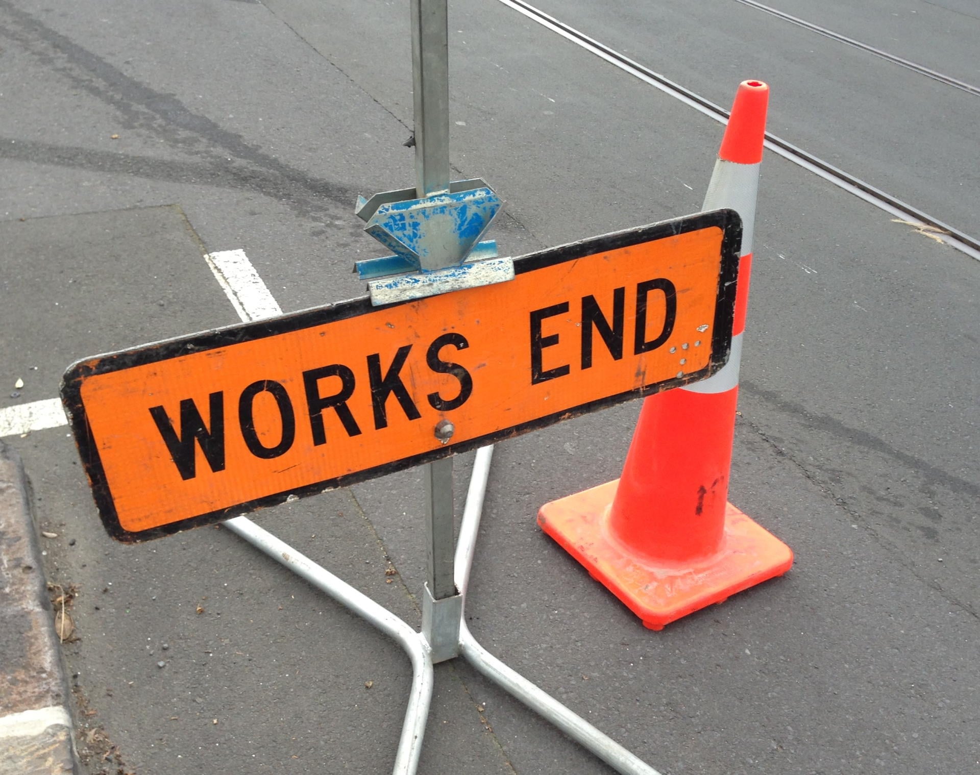 What are the speed limits at roadworks?