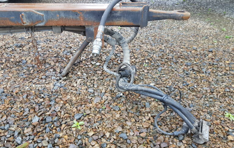 Trailer coupling and drawbar damage: how to prevent it