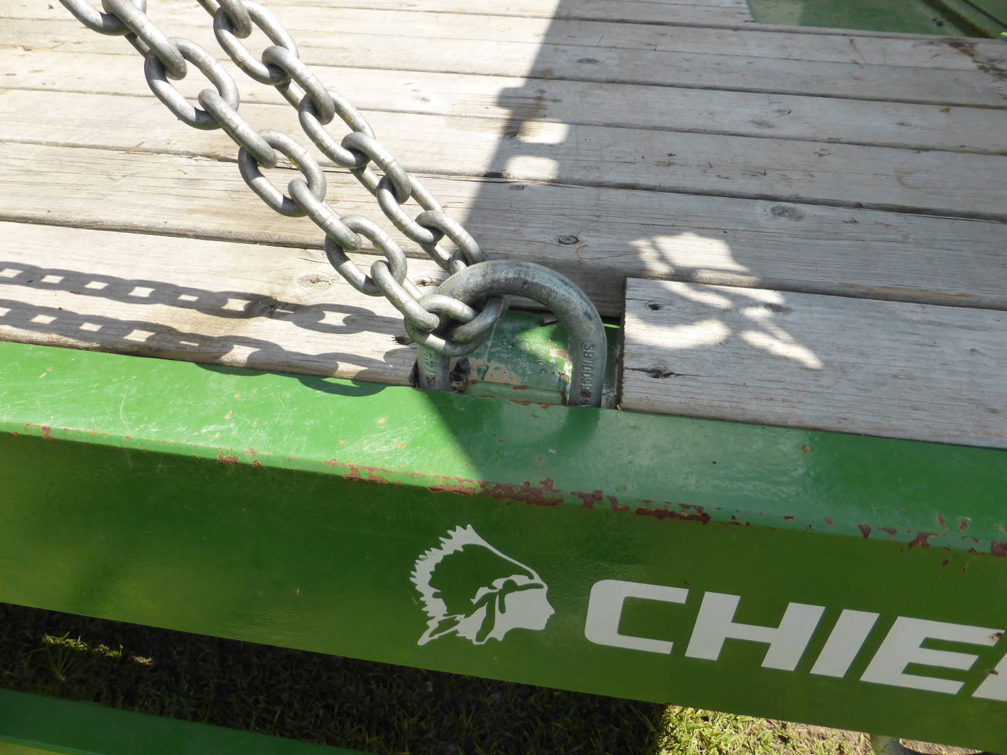 What is a flat deck truck or trailer?