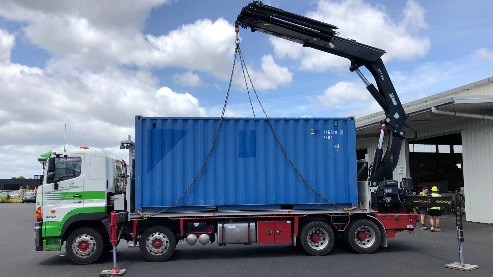 How does wind speed affect sideloaders, forklifts, EWPs and truck ...